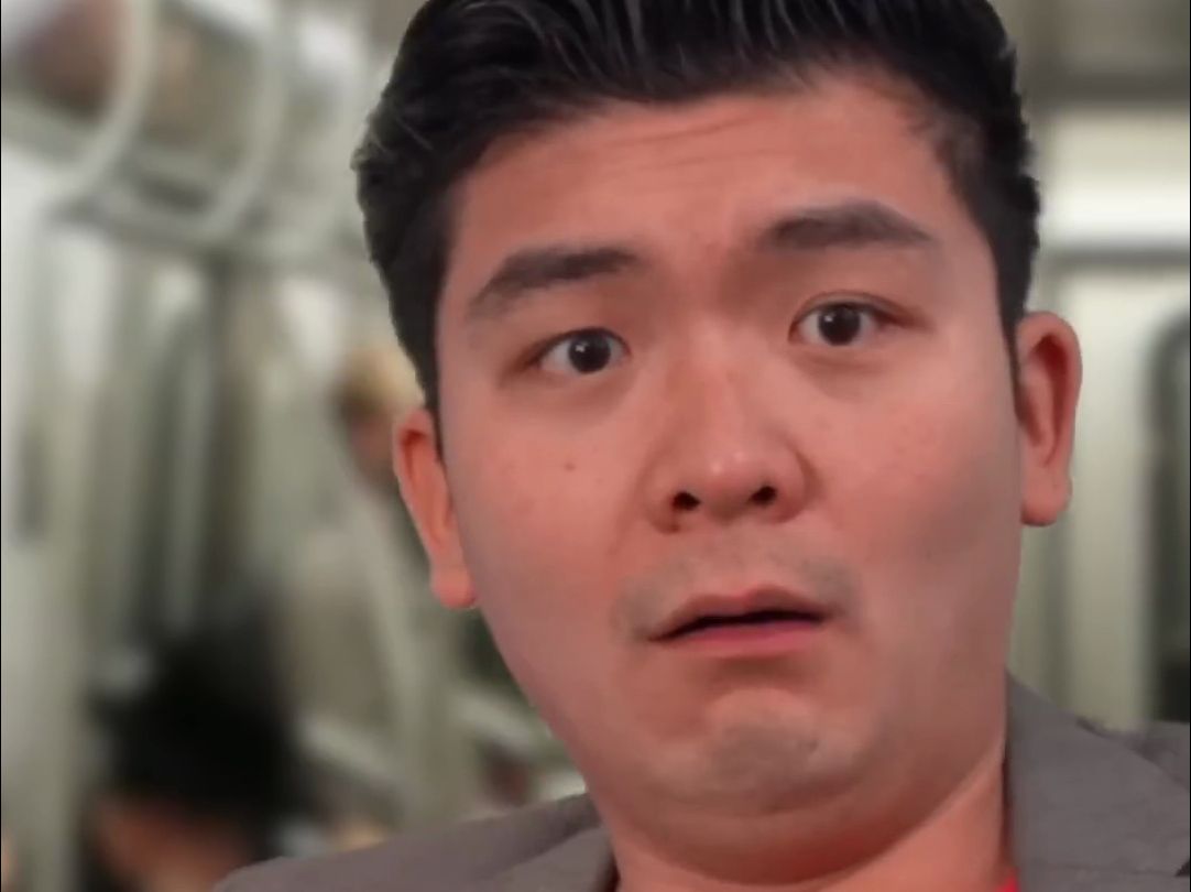 纽约地铁限定 2【Steven He】-Steven_He官方账号-Steven_He官方账号-哔哩哔哩视频