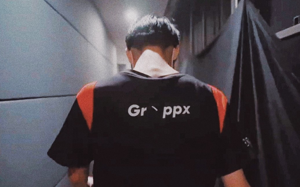「Gr_ppx」不知道从什么时候起，他成为了解说口中的一个抗压老选手_电子竞技热门视频