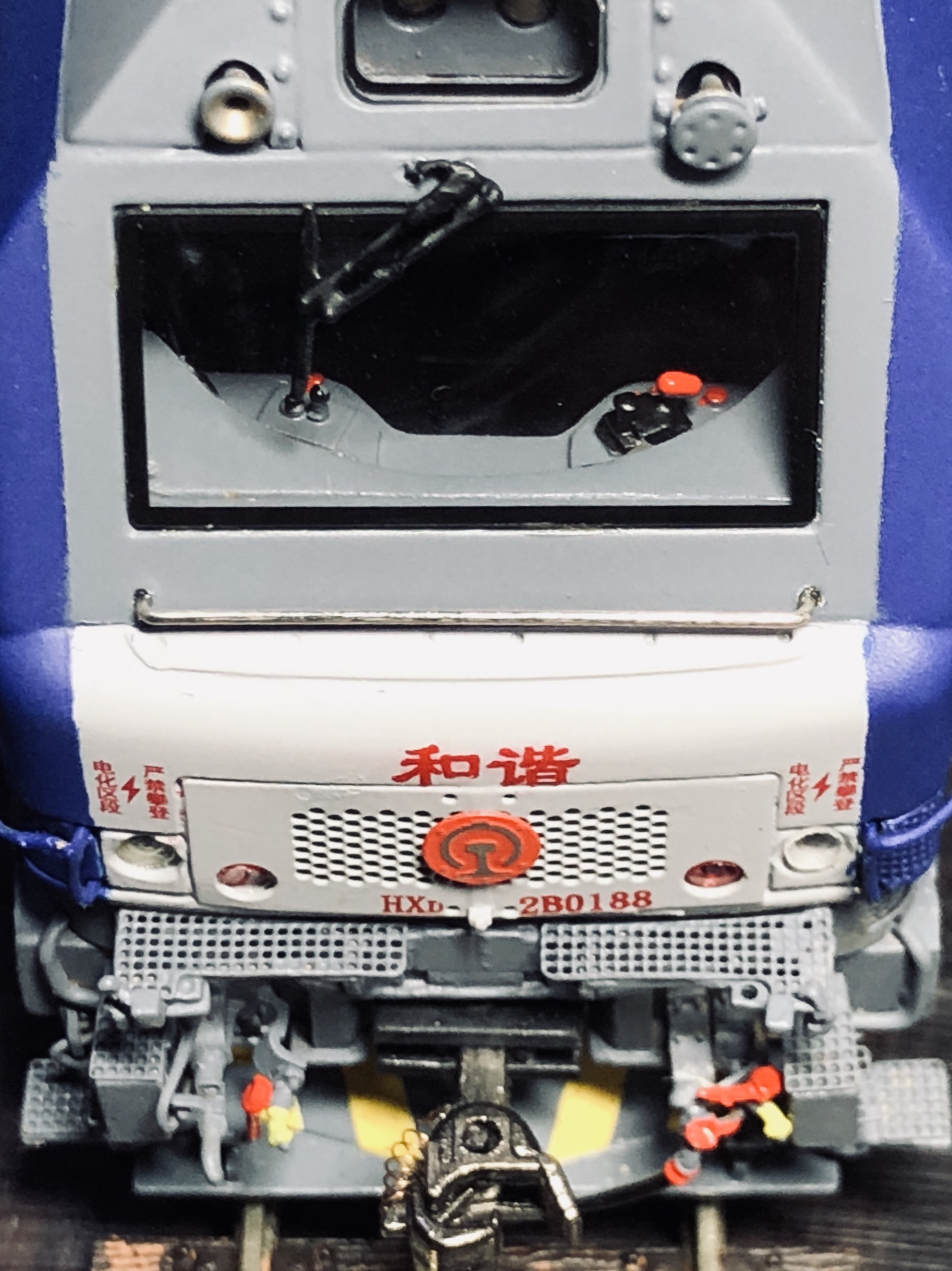 hxd2b驾驶室-千图网