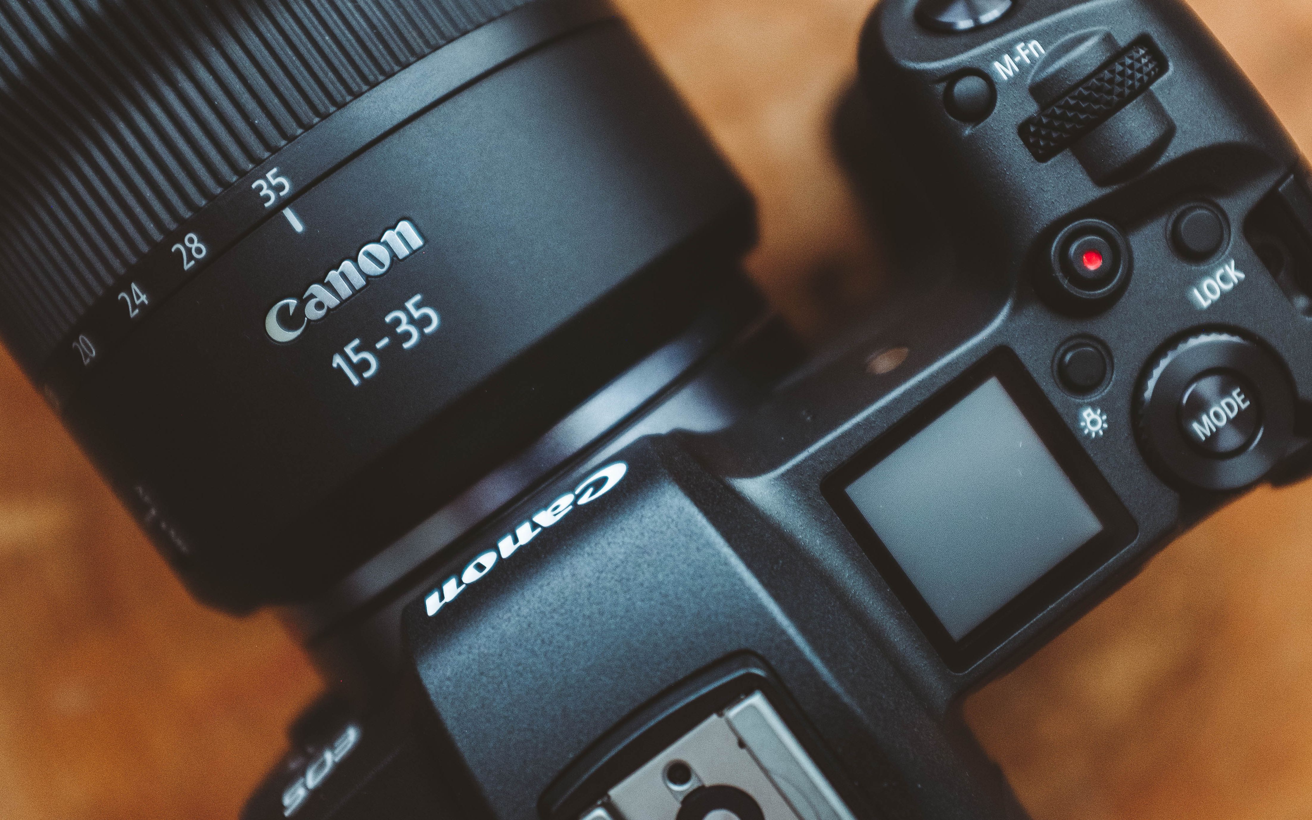 5个佳能RF镜头的新功能！｜5 New Great Features of Canon RF Lenses！_哔哩哔哩_bilibili