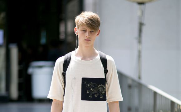 男模【Ole Stirnberg】models.com by Federico Floridi_哔哩哔哩_bilibili