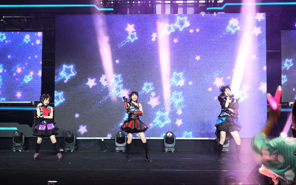 【广州萤火虫偶像专场大赛】AKI- Psychic Panther预感 - 视频下载 Video Downloader