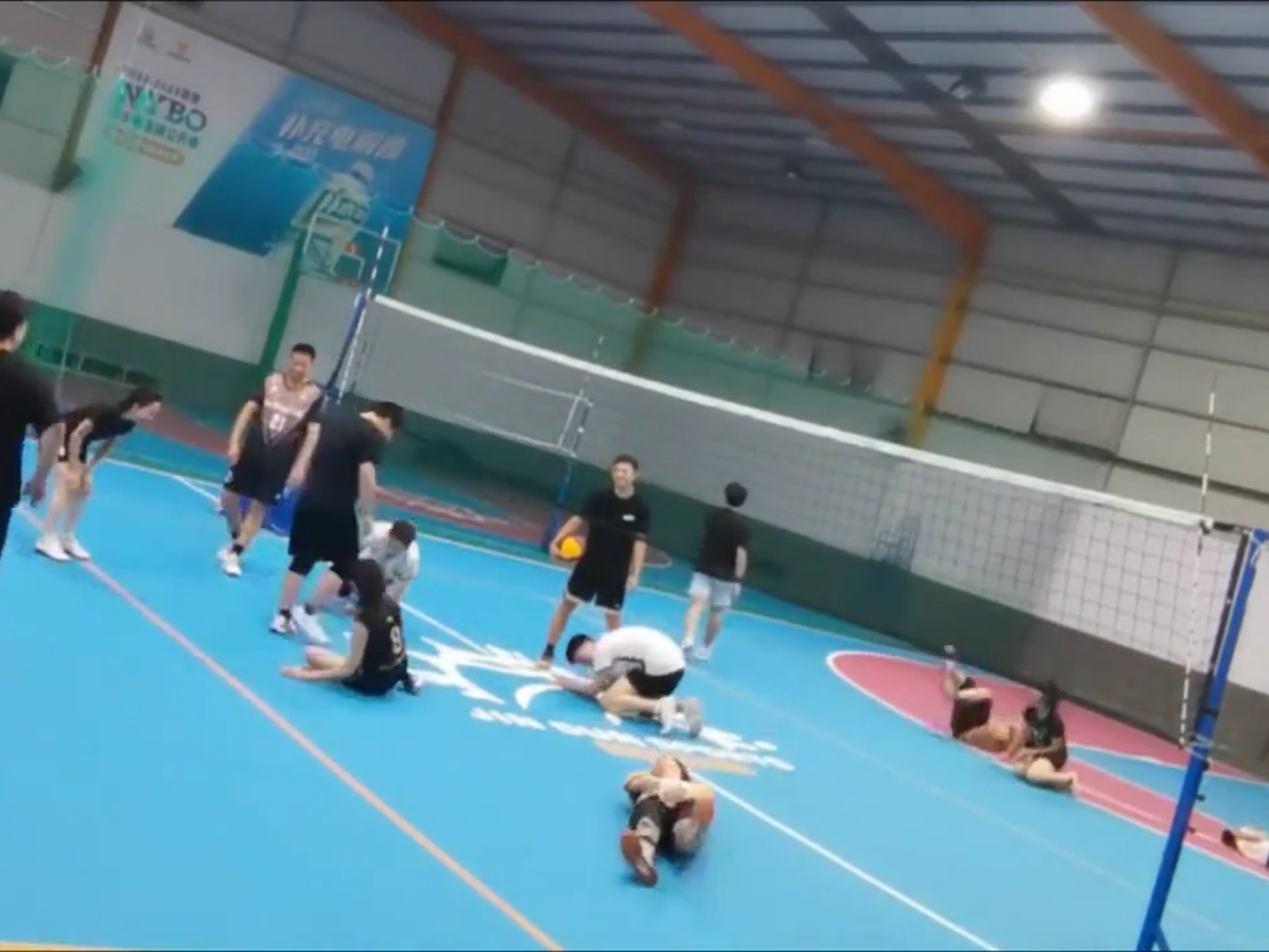 不要和打篮球的人一起打排球-BuSim-BuSim-哔哩哔哩视频