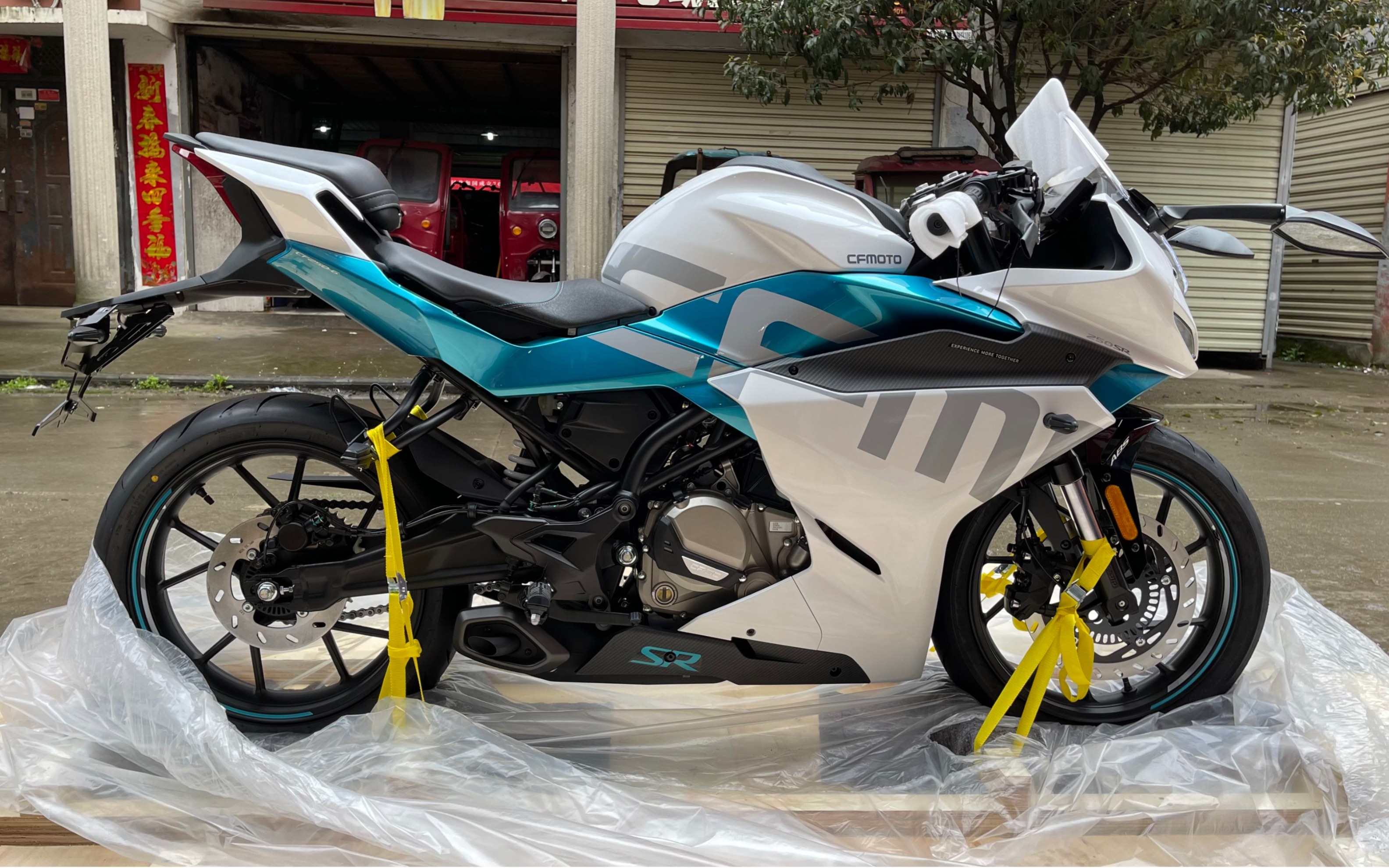 cfmoto春风250sr-千图网