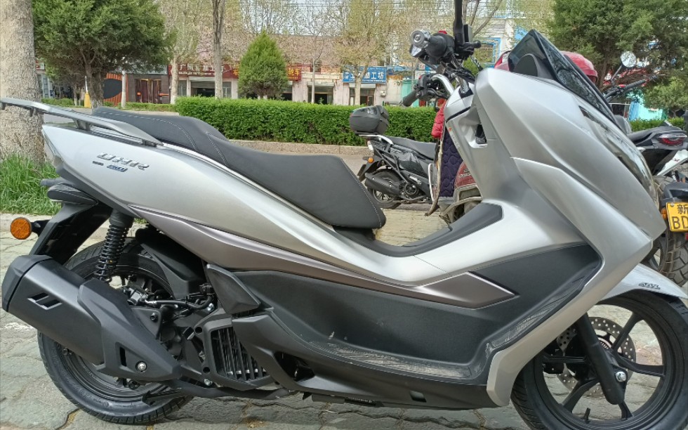 豪爵UHR150大气均衡超能打_哔哩哔哩_bilibili