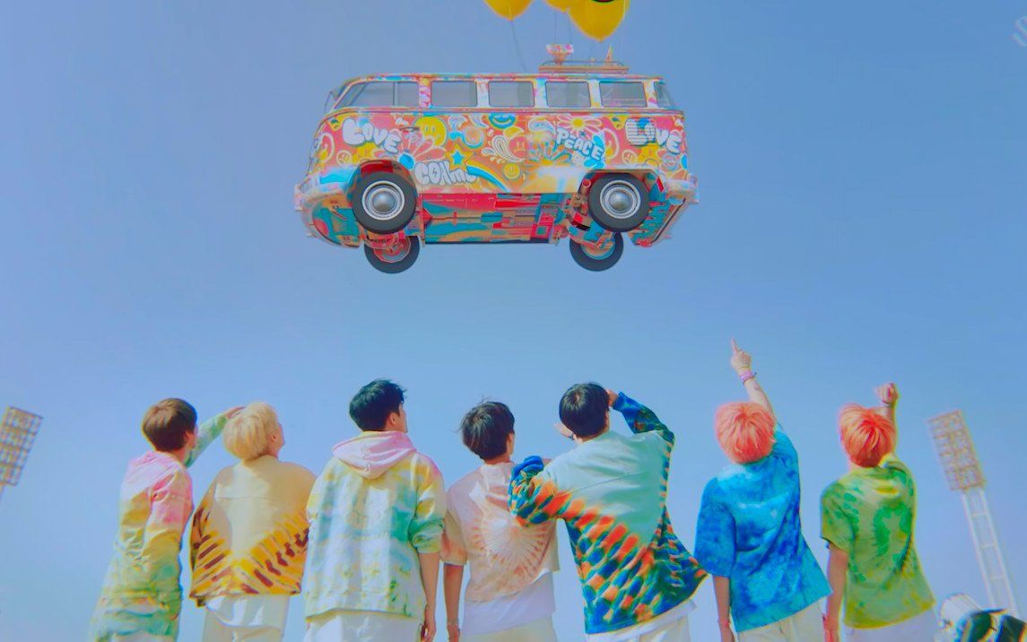 《Hello Future》官方无字幕超清版MV_哔哩哔哩_bilibili