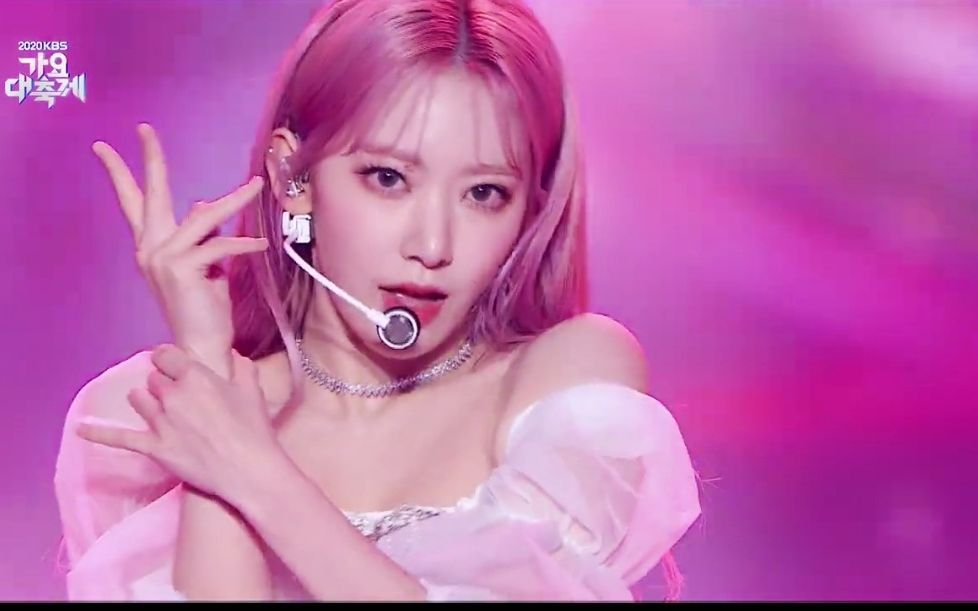 IZONE FIESTA+Panorama 2020KBS歌谣大祝祭舞台_哔哩哔哩_bilibili