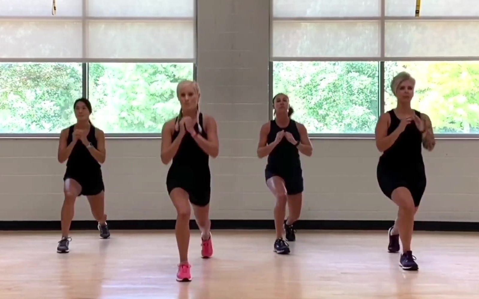 最燃BTS健身操！45分钟燃脂600大卡有氧训练！BGM全是防弹少年团！_哔哩哔哩_bilibili