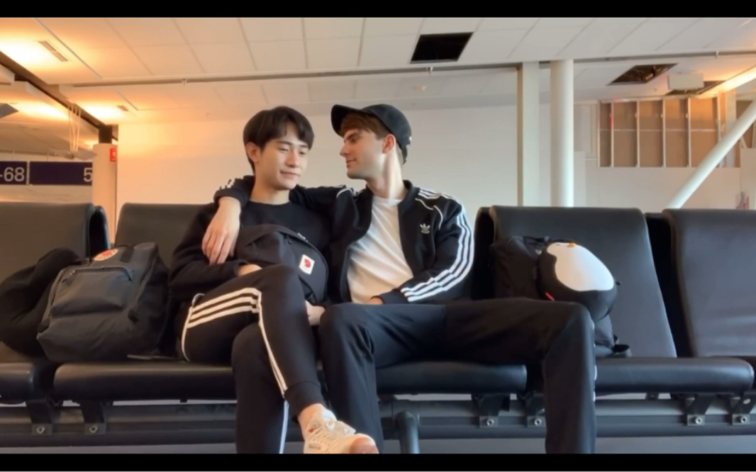 Danny and Aaron Korea Vlog Ep1 中文_哔哩哔哩 (゜-゜)つロ 干杯~-bilibili