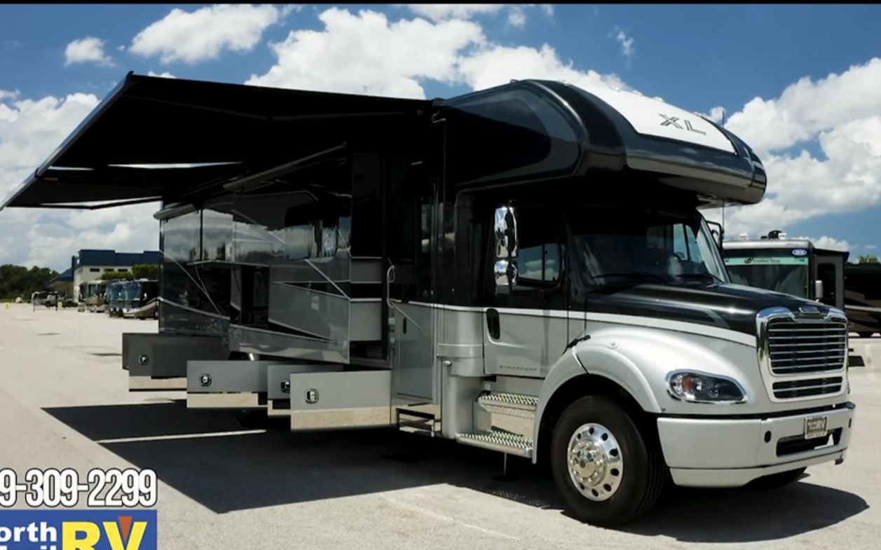 【房车搬运工】 Dynamax Dynaquest XL Super C Motorhome_哔哩哔哩_bilibili