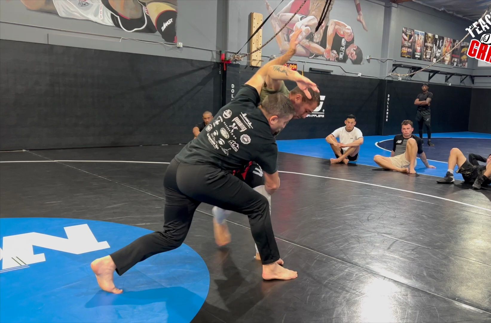 KNEE Pick完成细节！-殘俠-殘俠-哔哩哔哩视频