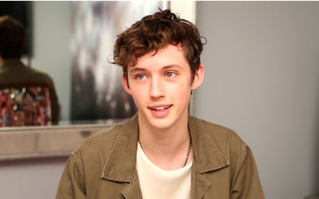 troyesivan壁纸写真-千图网