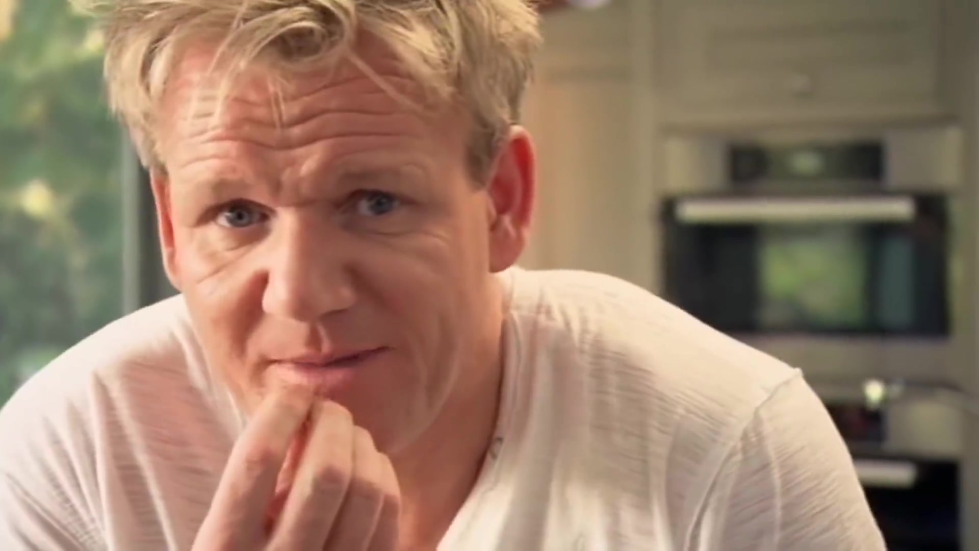 Gordon Ramsay做中餐？中式糖醋排骨的西式做法|粘牙猪肋排_哔哩哔哩_bilibili