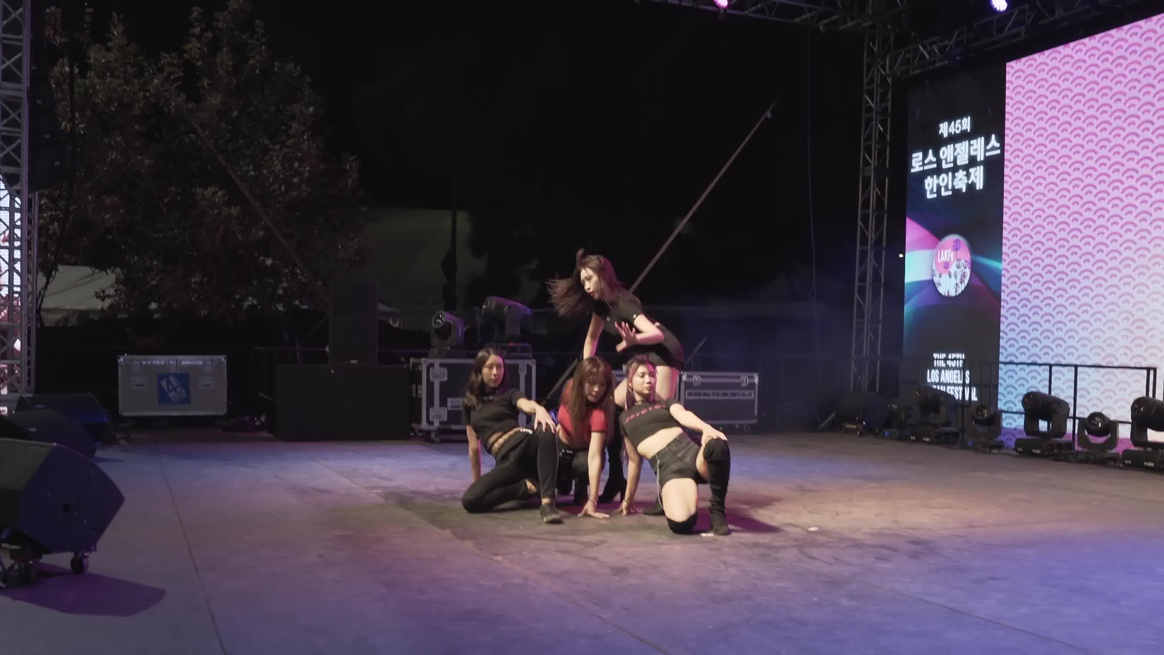 [The Firstbite][Alexa Woo][FBTV S1EP2] IS EDDIE AN IDOL WE OPENED FOR ...