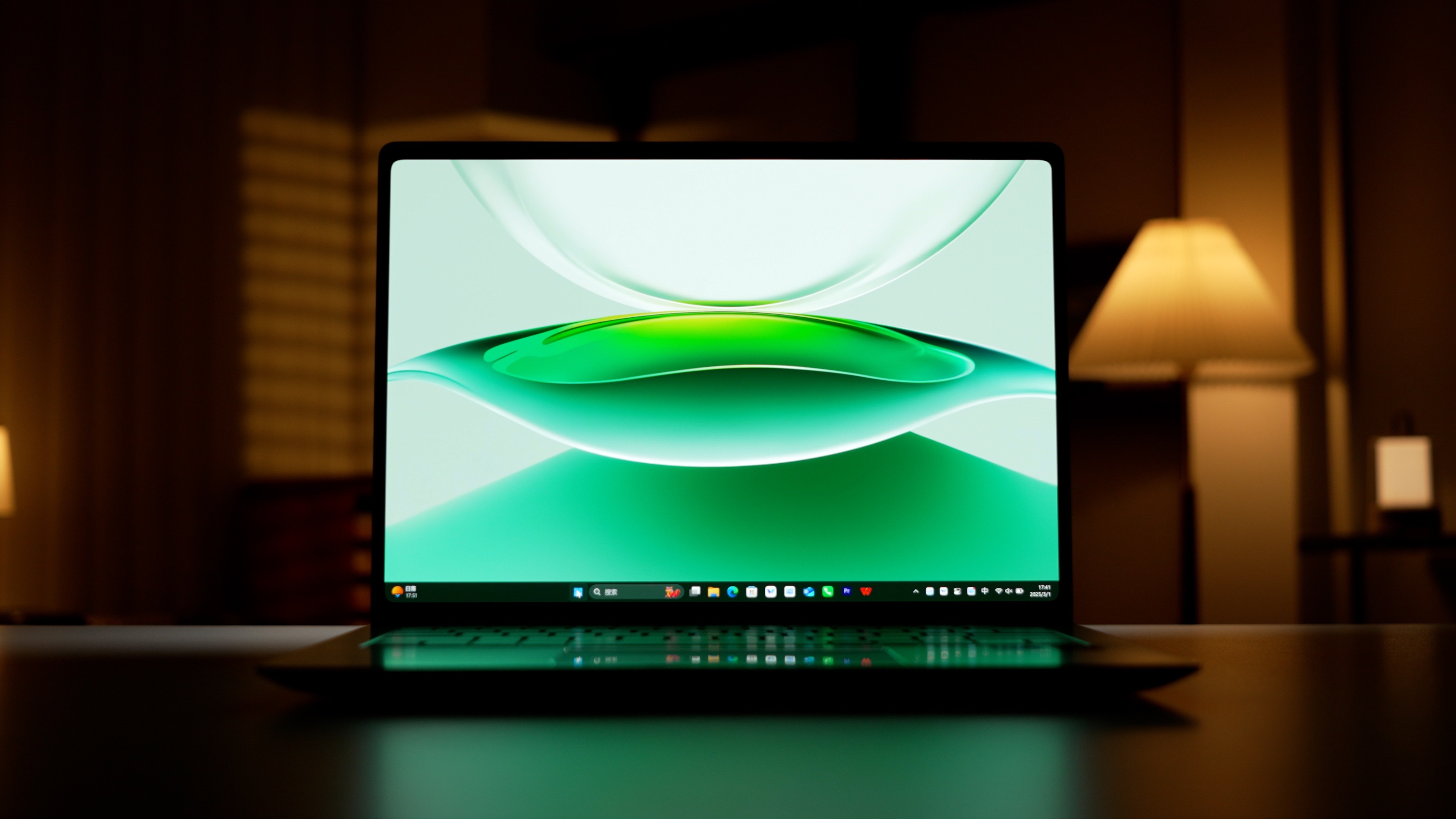 你的下一台MBP，何必是MBP？-六分超超-六分超超-哔哩哔哩视频