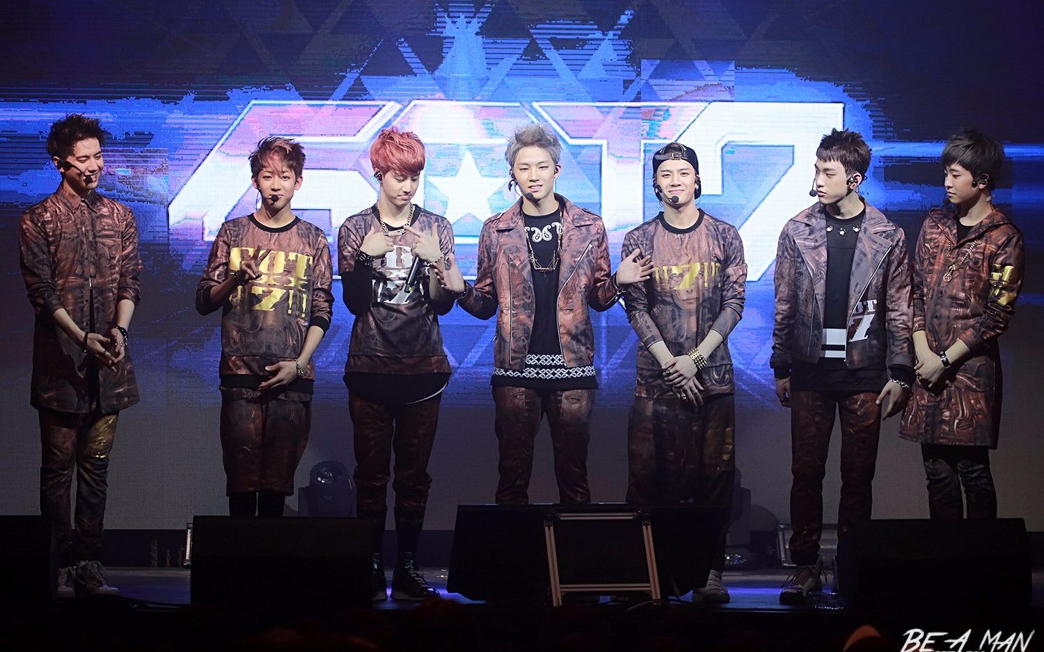【珍藏】GOT7出道Showcase 140115 GOT7 Debut Garage Showcase_哔哩哔哩_bilibili