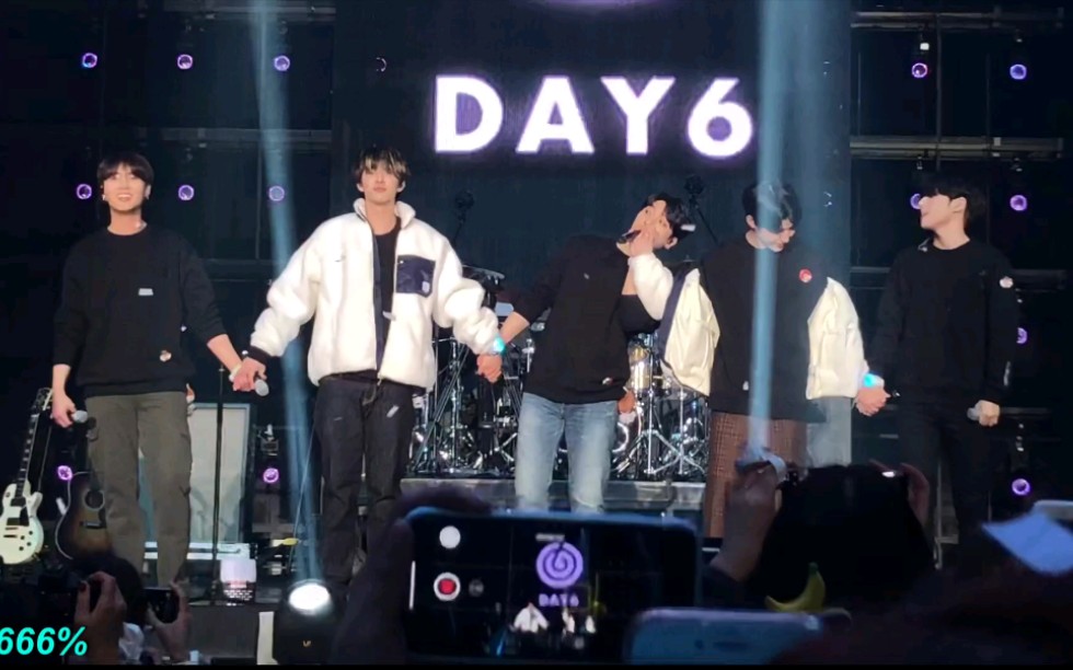 【DAY6】2019 圣诞特别演唱会 'The Present' 饭拍合集（191220-191224）（持更）_哔哩哔哩_bilibili