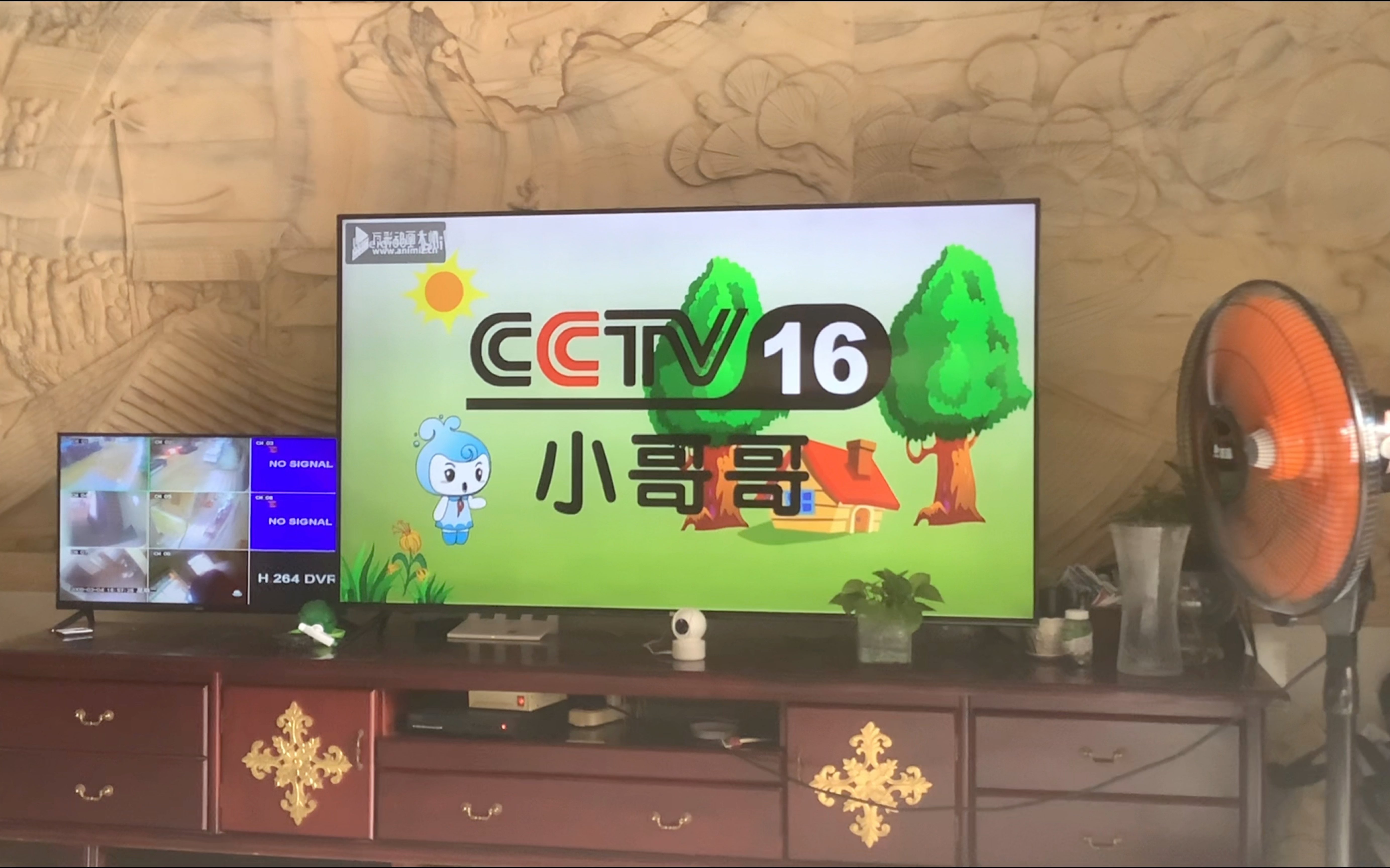 【华小维小剧场】CCTV16小哥哥频道永久停播 - 视频下载 Video Downloader