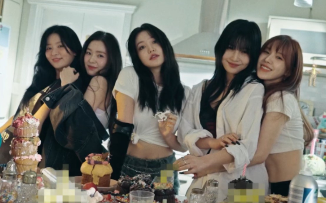 Red Velvet 新专概念预告公开 - 哔哩哔哩