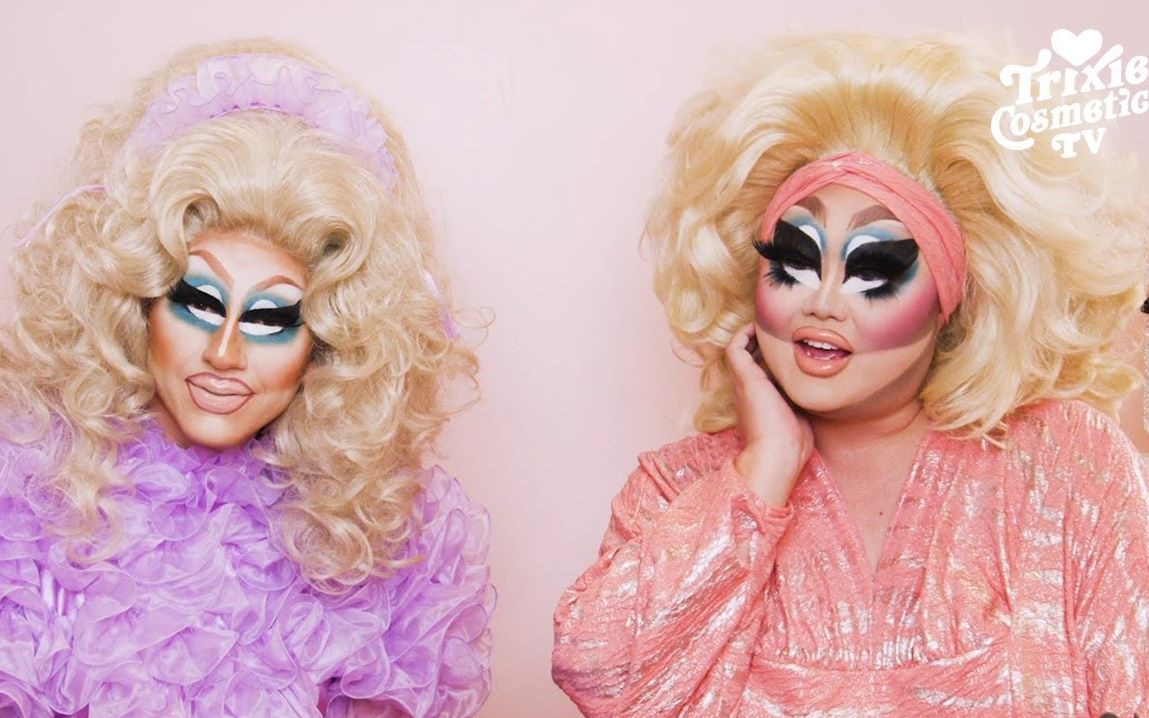 【中字】Trixie Mattel 与 Kim Chi 互换妆容和唠嗑 | Makeup Swap_哔哩哔哩_bilibili