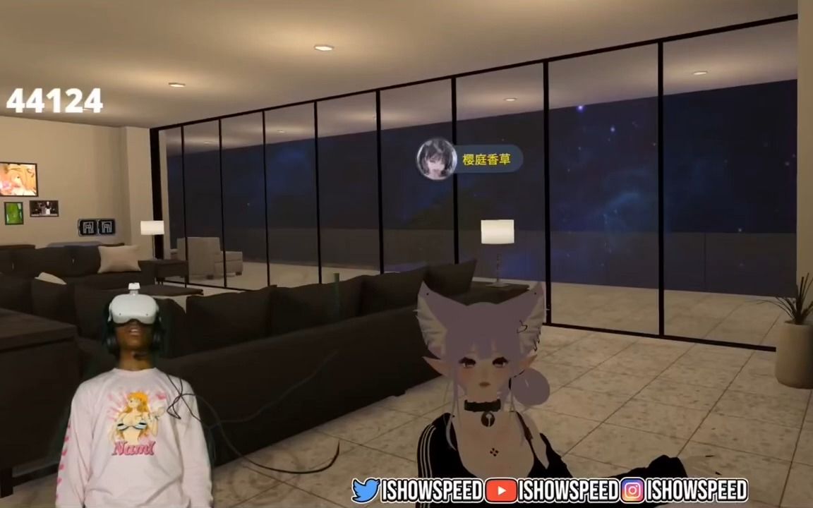 ISHOWSPEED 在VR CHAT中遇到了中国妹子,妹子竟嘲笑他长得像猴子_哔哩哔哩bilibili_演示