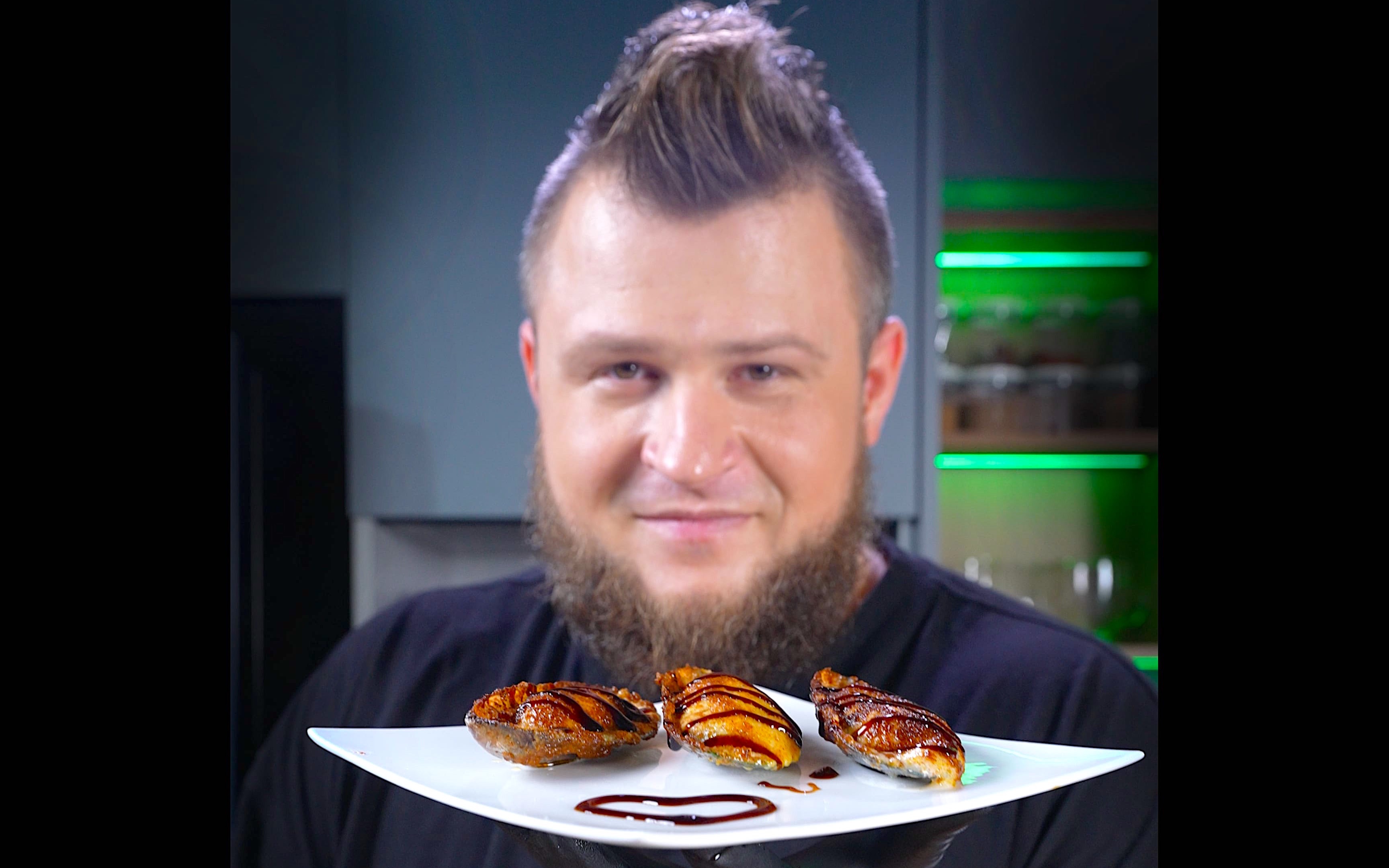 【SERGEY谢尔盖】浓郁酱料辣感十足，烤小青口。简单易做，一口下去味蕾爆炸。烹 - 哔哩哔哩