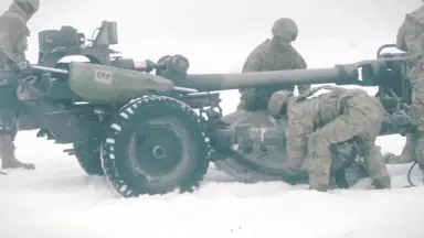 M119榴弹炮 乌军青睐英美L119系列火炮