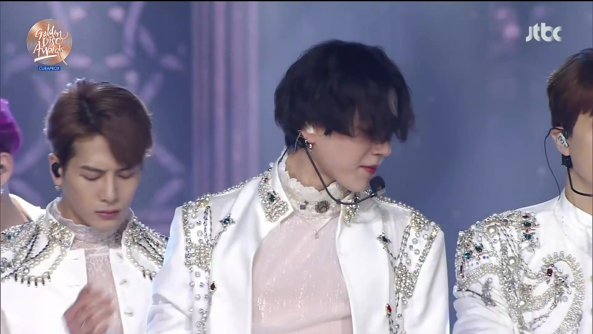 【GOT7】【高清】210110金唱片舞台 intro+NBTM+Breath_哔哩哔哩_bilibili