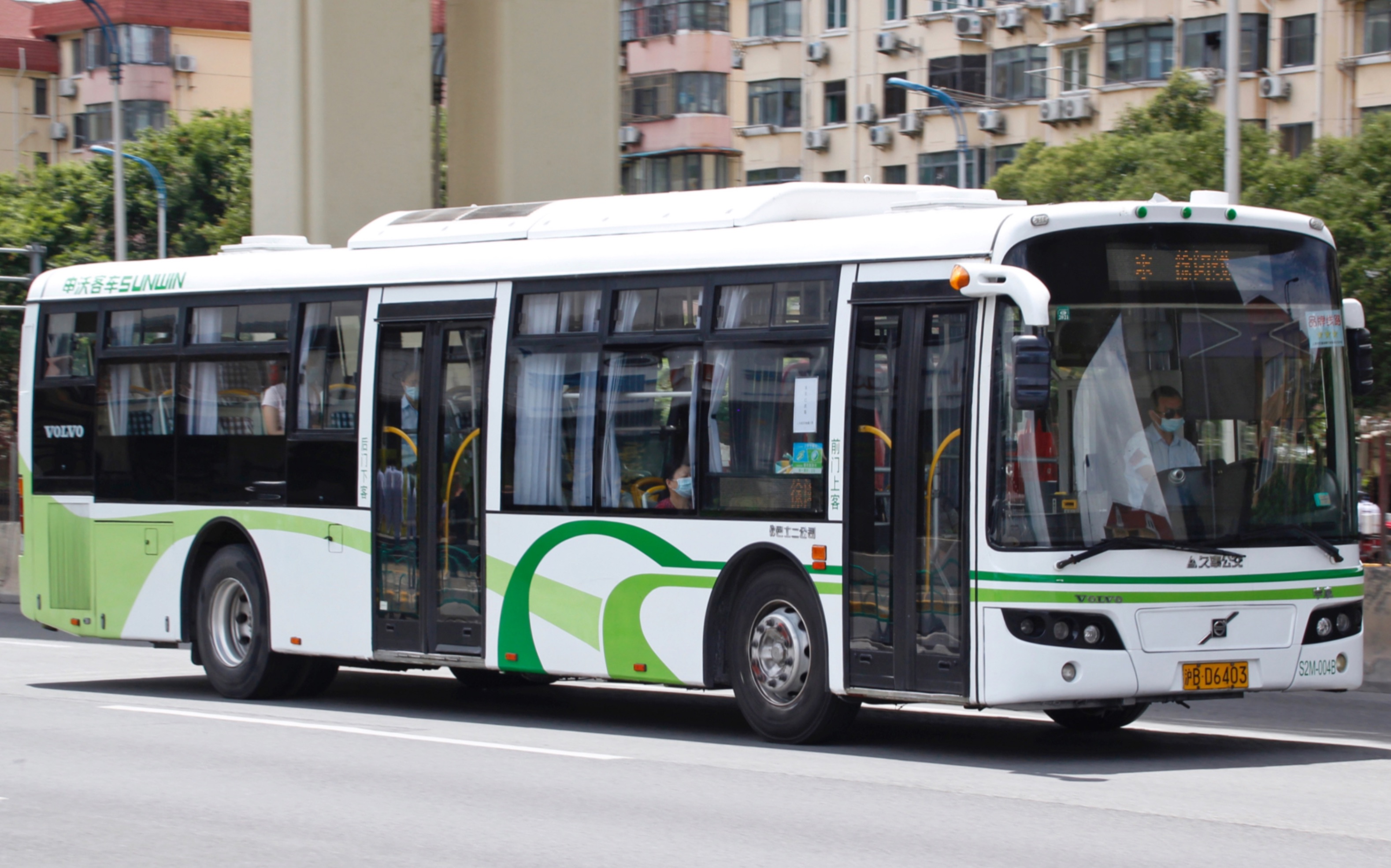 久事公交沃尔沃B7RLE走行音_哔哩哔哩_bilibili