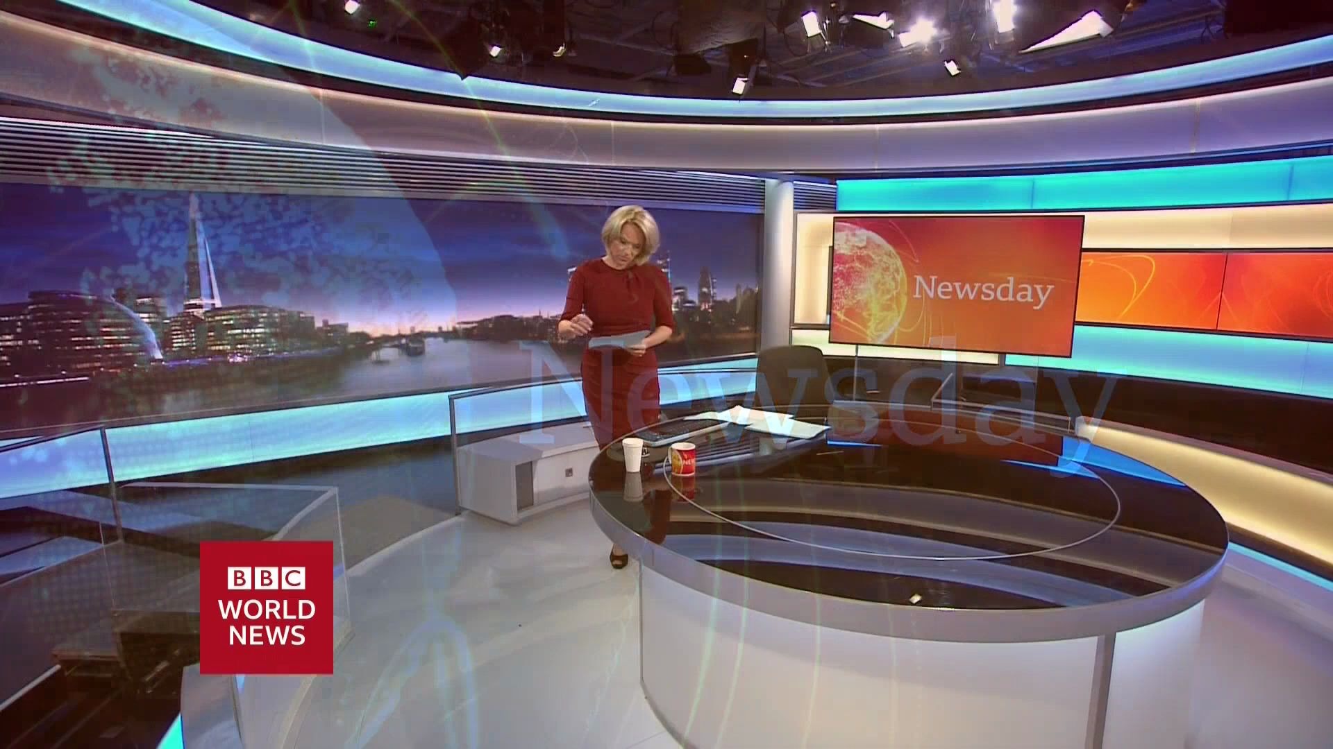 BBC Newsday Opening Titles 2019_哔哩哔哩 (゜-゜)つロ 干杯~-bilibili