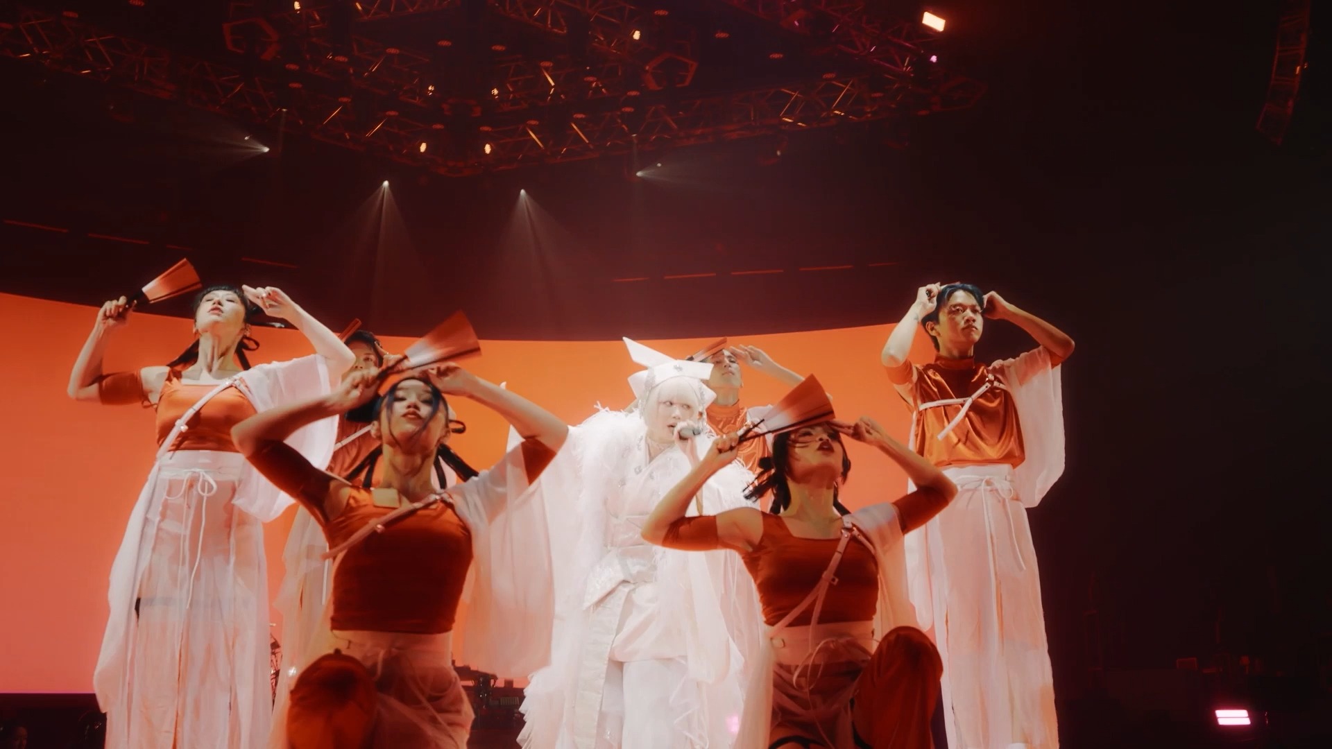 Reol「オオエドランヴ(大江户乱舞)」Live at 'No title' in NIPPON BUDOKAN-Reol_official ...