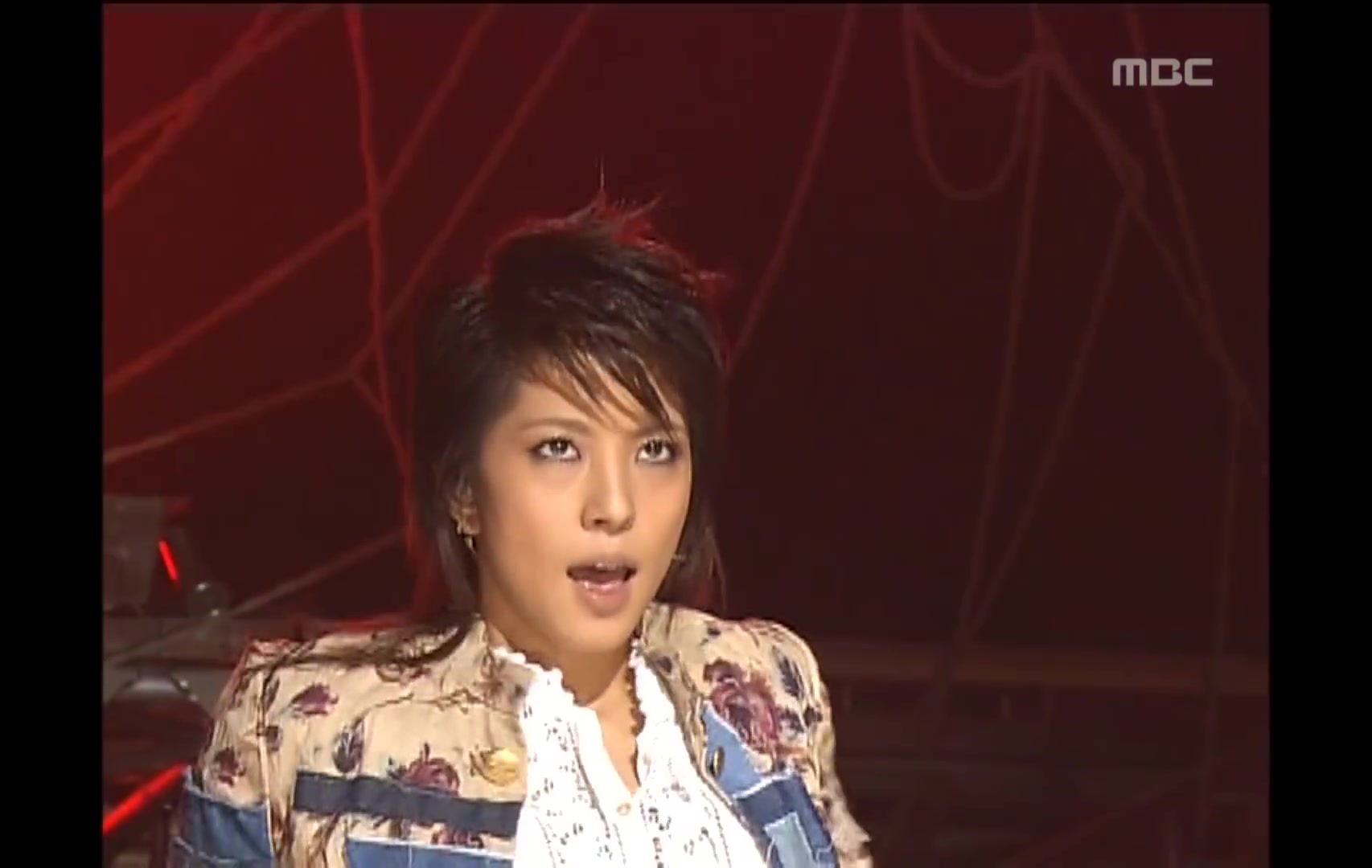 韩国天后-SM一姐【宝儿经典歌曲舞台】BoA - Girls on Top 高清现场live_哔哩哔哩_bilibili