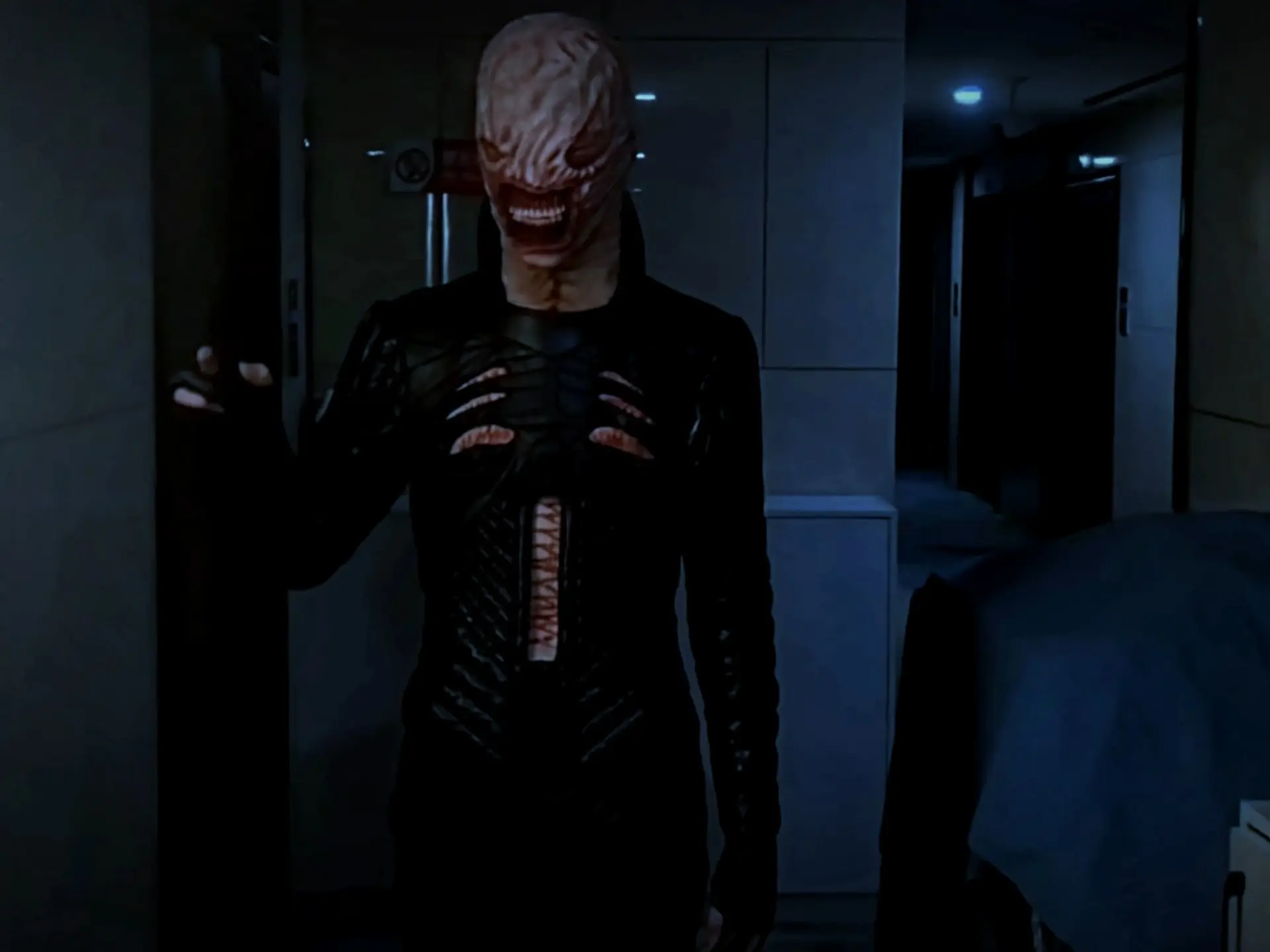 [养鬼吃人低成本自制同人短片]hellraiser:Resurrection_哔哩哔哩_bilibili