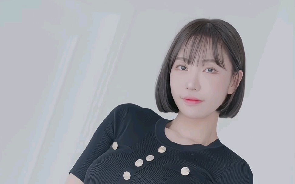 【时尚穿搭】KYUL小姐姐的黑色针织连衣裙-自律带给我自由-自律带给我自由-哔哩哔哩视频