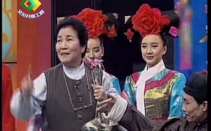 【合集】1983-2021历年春晚小品相声合集216集，快过年了送给大家儿... - 哔哩哔哩