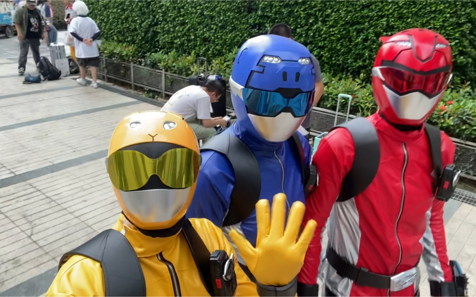 一个cpgz的多巴胺皮套穿搭（bushi）-bilibili(B站)无水印视频解析——6li6在线工具箱