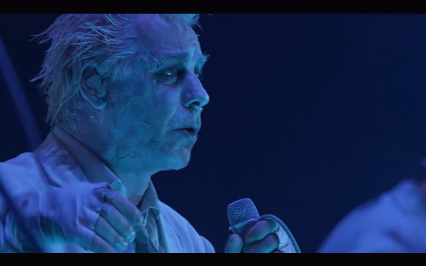 【4K】德国战车主唱 林德曼乐队 Lindemann超燃现场