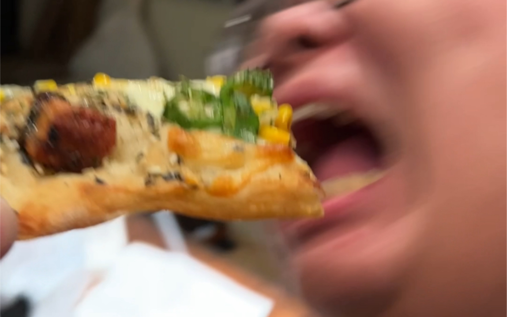 小飞机来咯durrrrrr-森森的日常-森森的日常-哔哩哔哩视频