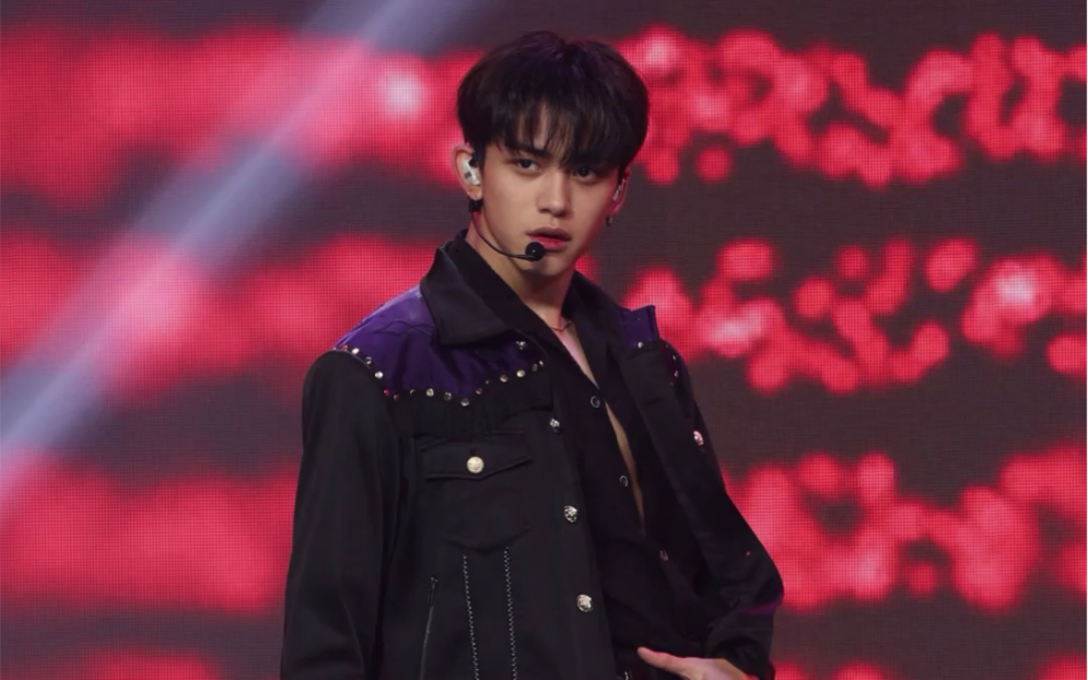 【黄旭熙Lucas】Bad Alive直拍_哔哩哔哩_bilibili