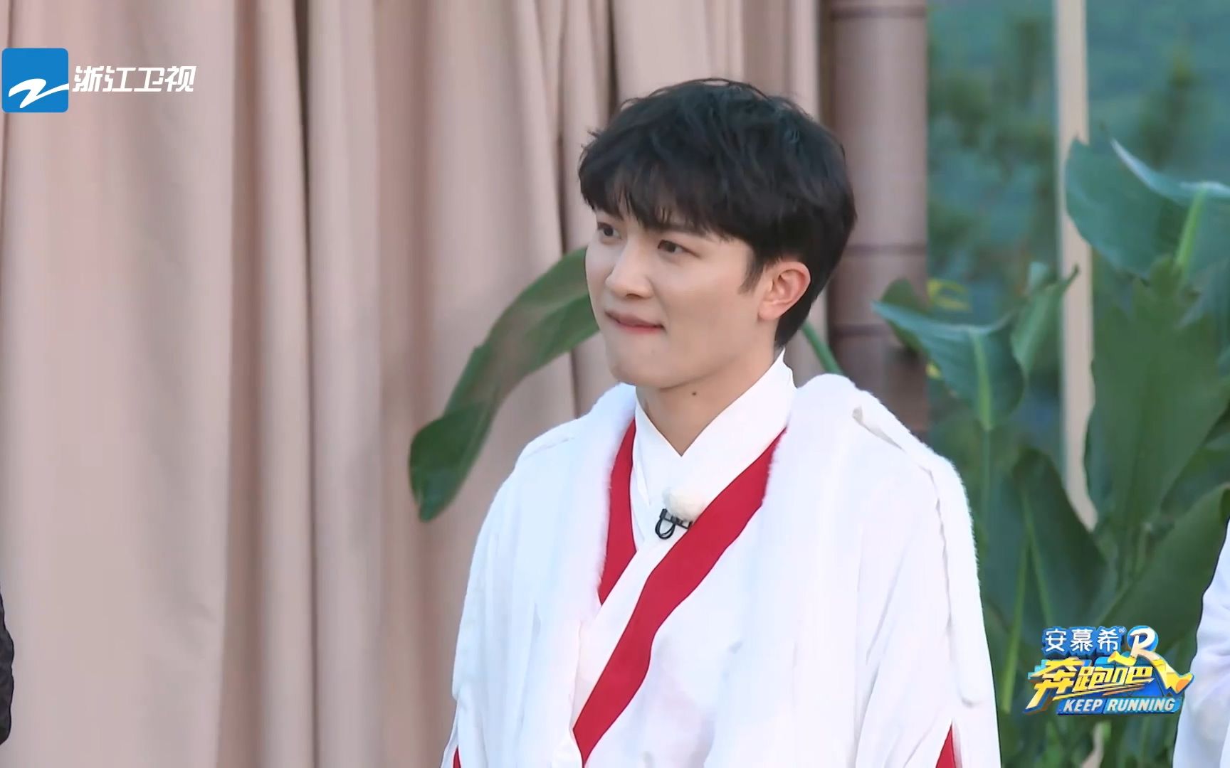 周深 飞跃显形游戏 周深为包子疯狂输出 周深资讯站 周深资讯站 哔哩哔哩视频