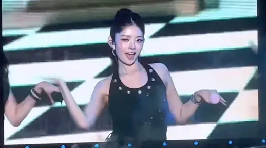 暴走豚鼠🐹又来啦！直井怜 250531 高雄 KTPOP拼盘演唱会_哔哩哔哩_bilibili