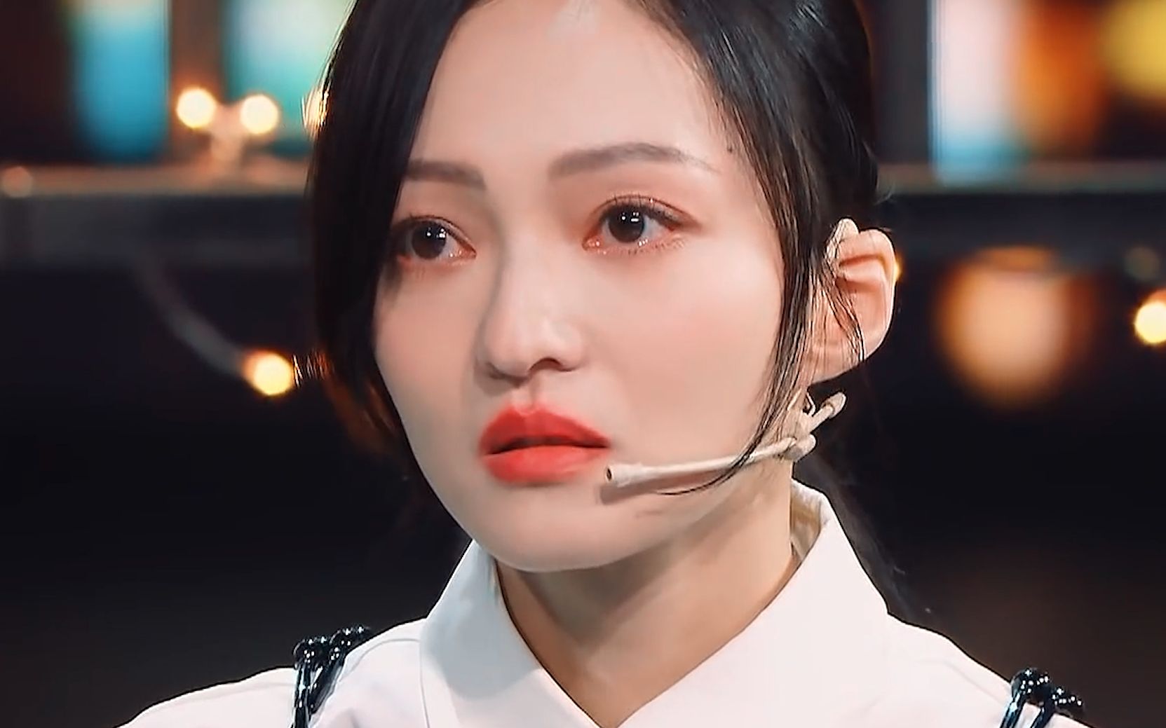 当你快坚持不住的时候,不妨打开电视看看张韶涵的人生! 哔哩哔哩