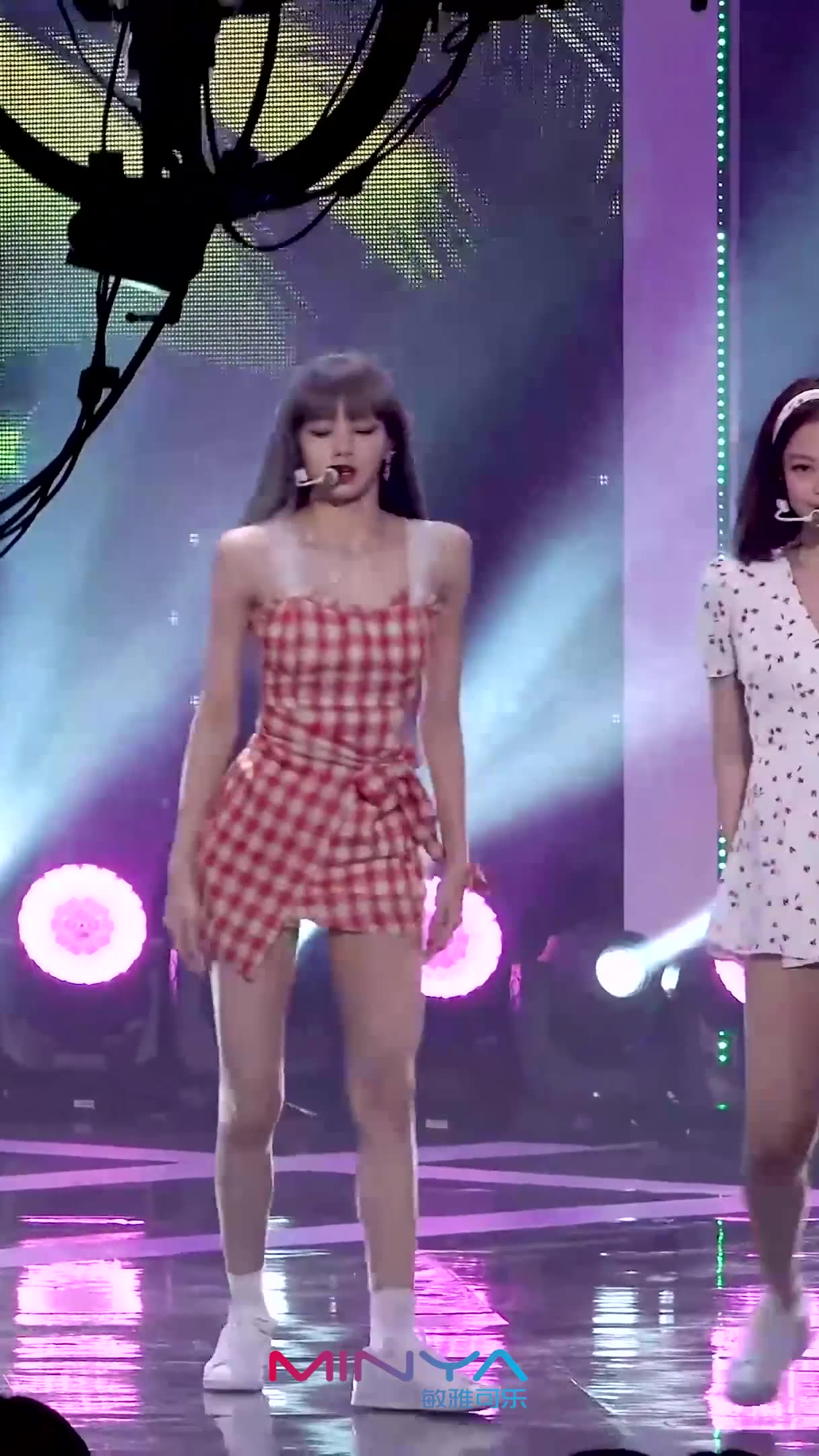 BLACKPINK《Don't Know What To Do》20190406 LISA直拍_哔哩哔哩_bilibili