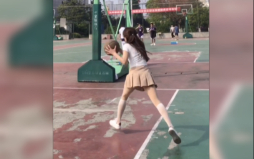 学妹都把我晃湿了” 哔哩哔哩