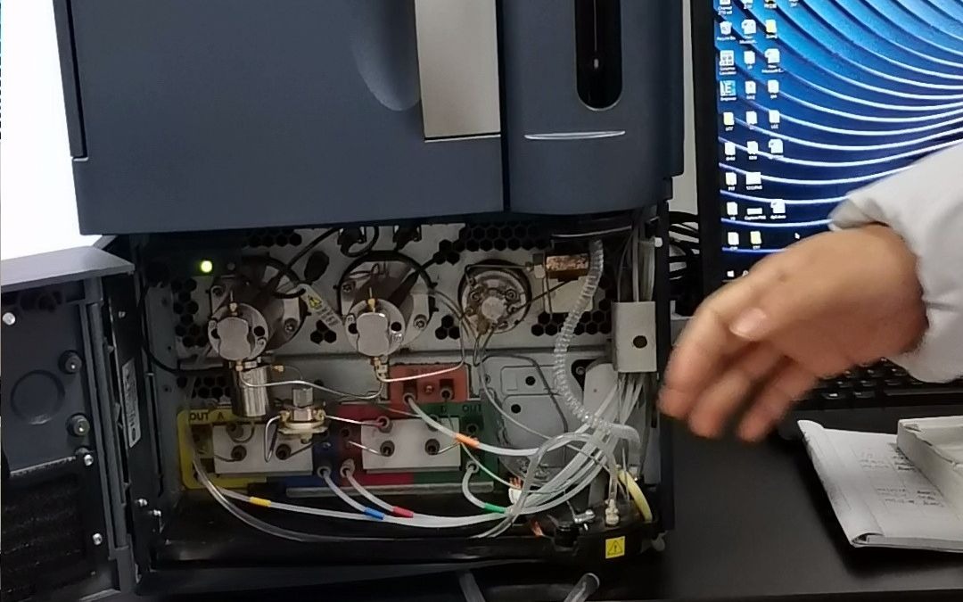 Waters UPLC-Acquilty H-class 仪器部件讲解（组分结构实验室仪器考核培训）_哔哩哔哩_bilibili