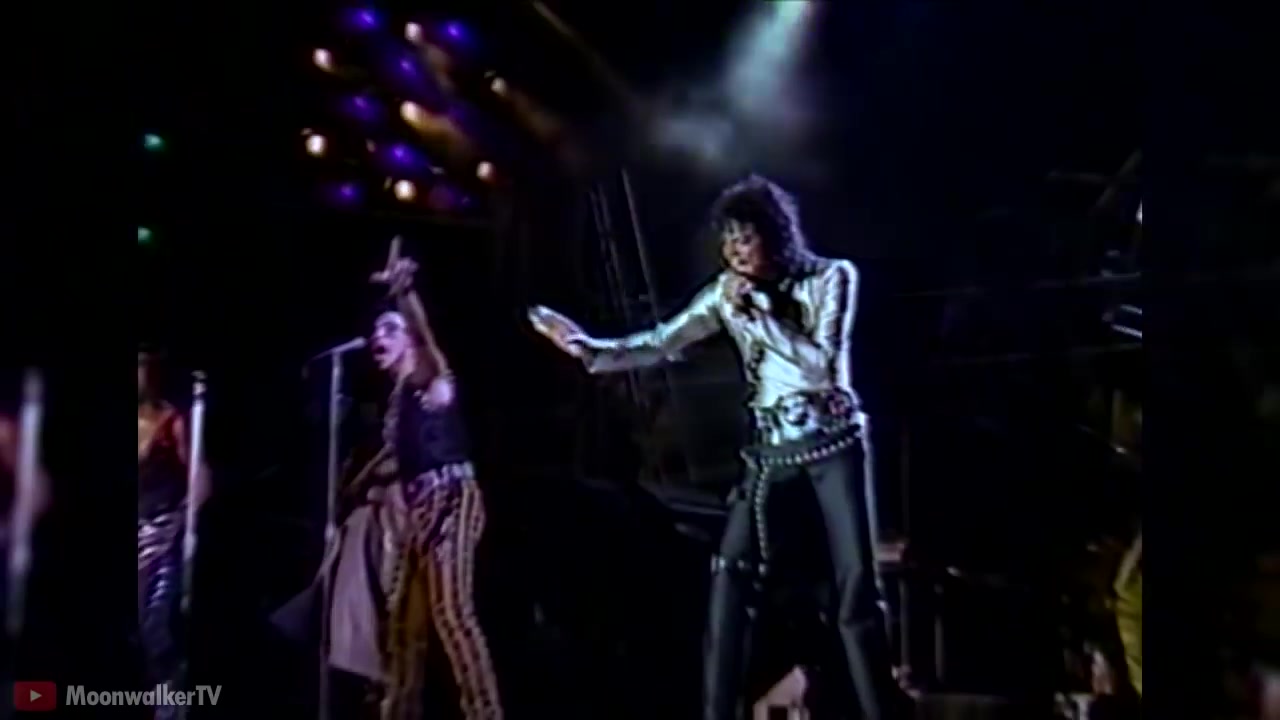 【迈克尔杰克逊】Michael Jackson - HeartBreak Hotel - Live Bad Tour Yokohama ...