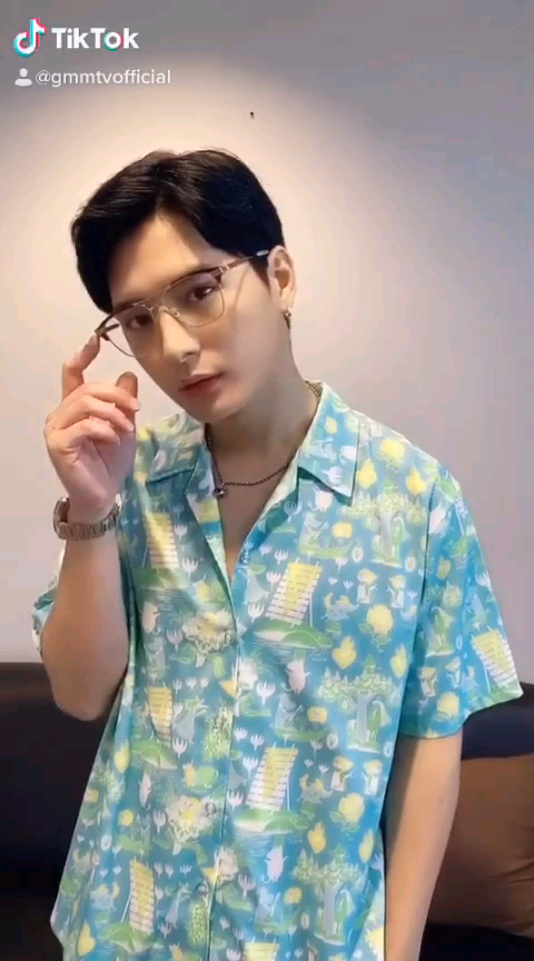 全世界都知道，GMM不收正常人😂_哔哩哔哩_bilibili