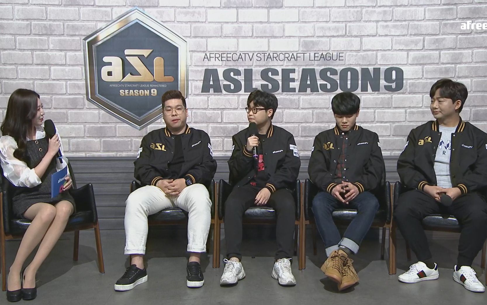 2020年星际争霸1韩国职业联赛asl9 c组永康猪头火兵Ss1nz组_哔哩哔哩_bilibili