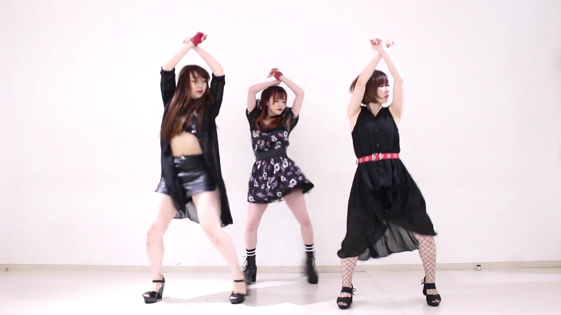 【MASH BOMB】Lamb.【踊ってみた】_哔哩哔哩_bilibili