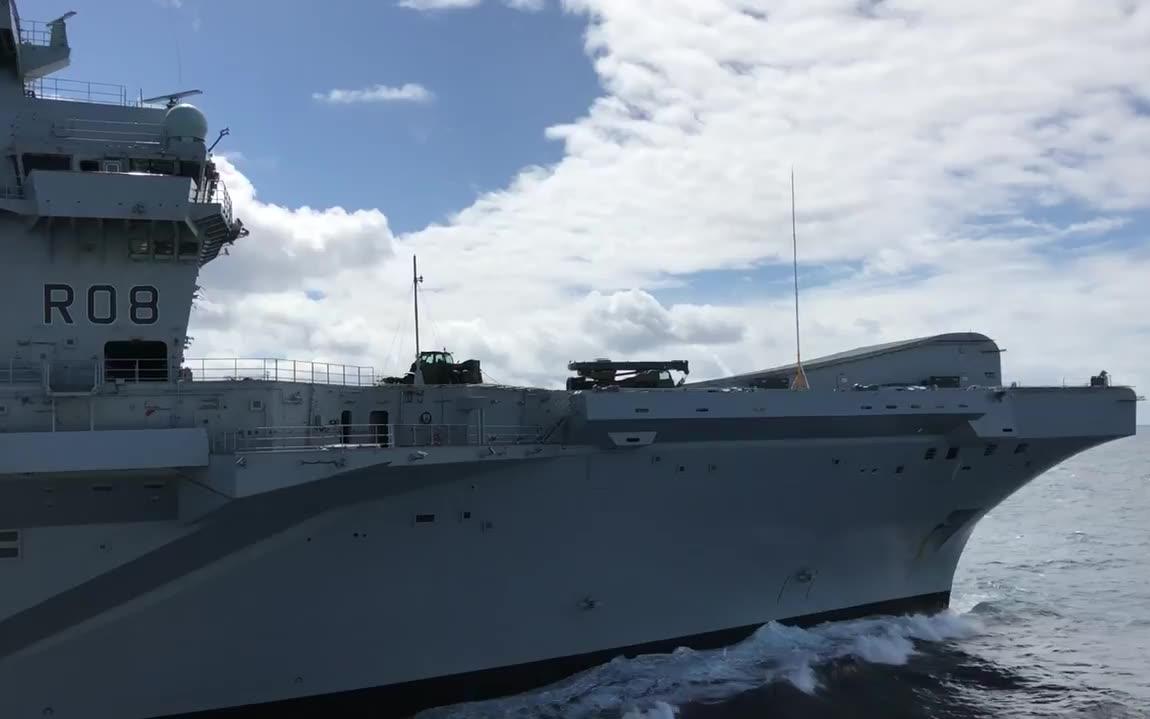 【皇家海军】女王号（HMS Queen Elizabeth）航母与新型补给舰（RFA Tidespring）演练海上补给_哔哩哔哩_bilibili
